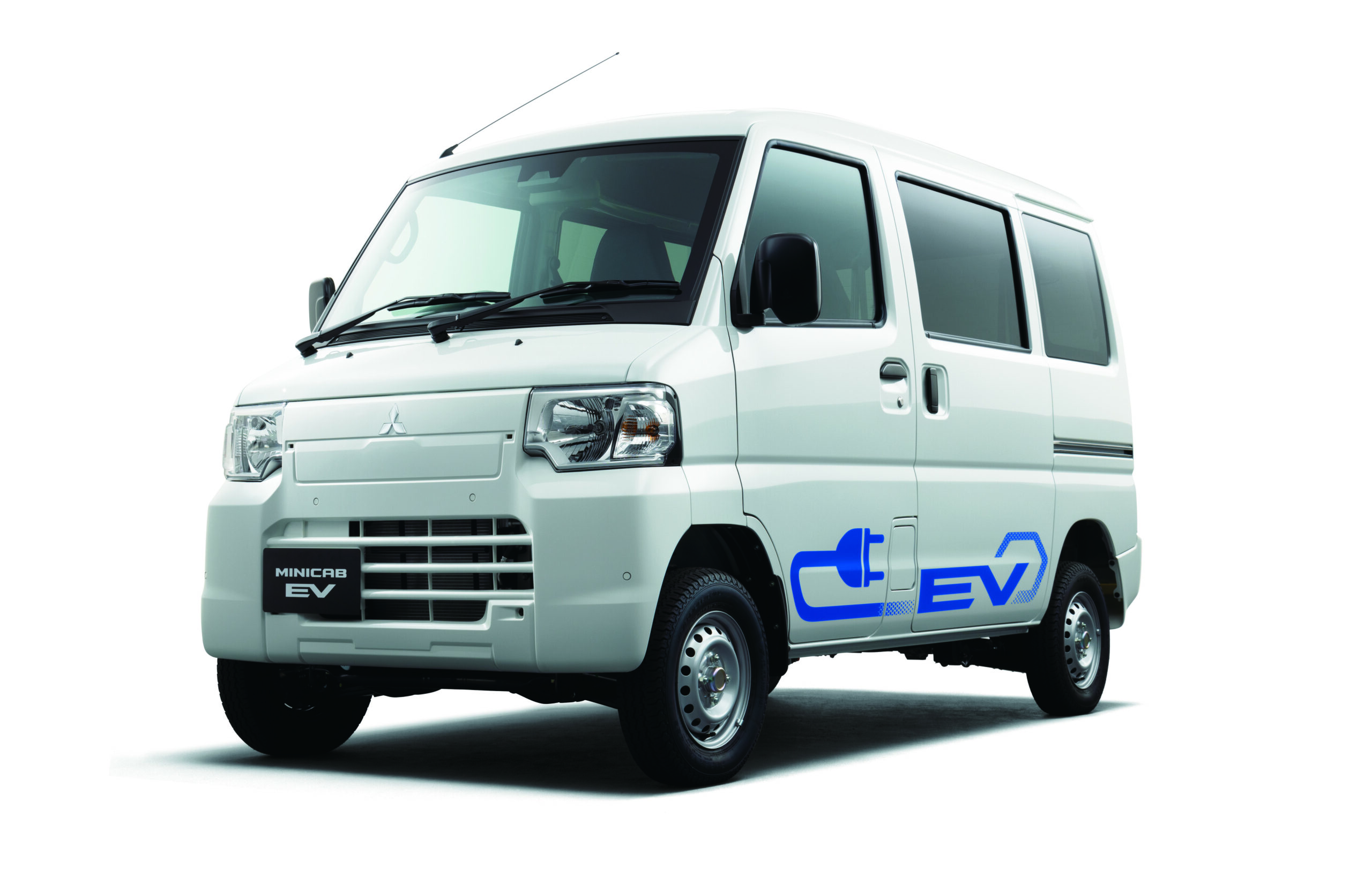 【商材紹介】三菱自動車工業株式会社様のEVの取り扱いを開始いたしました | 株式会社CUBE-LINX